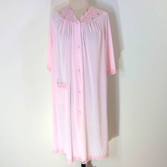 Shadow Line | Intimates & Sleepwear | Vintage Shadow Line Nylon Button ...